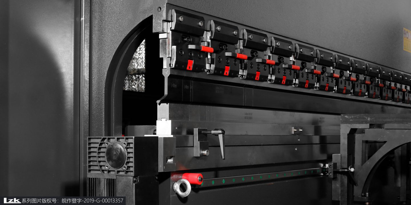 What are the functions of shearing machine? - LZKCNC Machine Tool